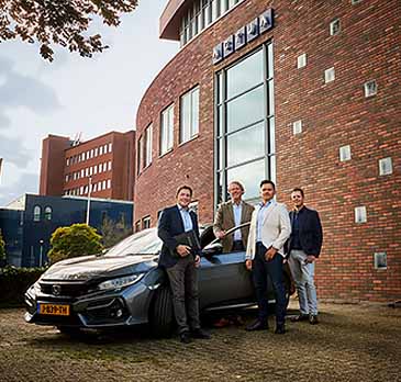 Een garagebedrijf? Wie wil dát nou nog verzekeren? - Actua